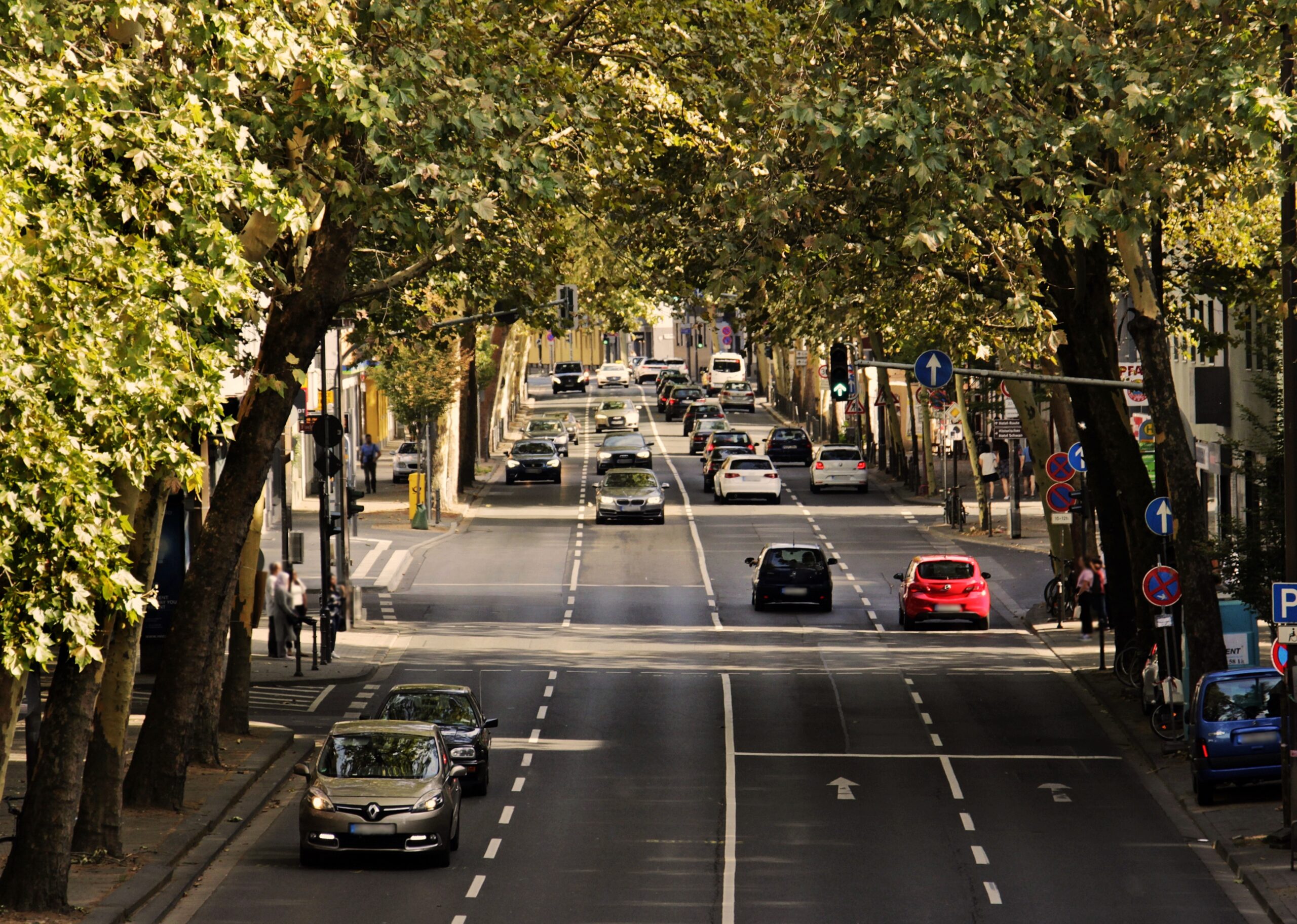 Revolutionizing Urban Roads with Graphene-Enhanced Asphalt | Des Moines ...